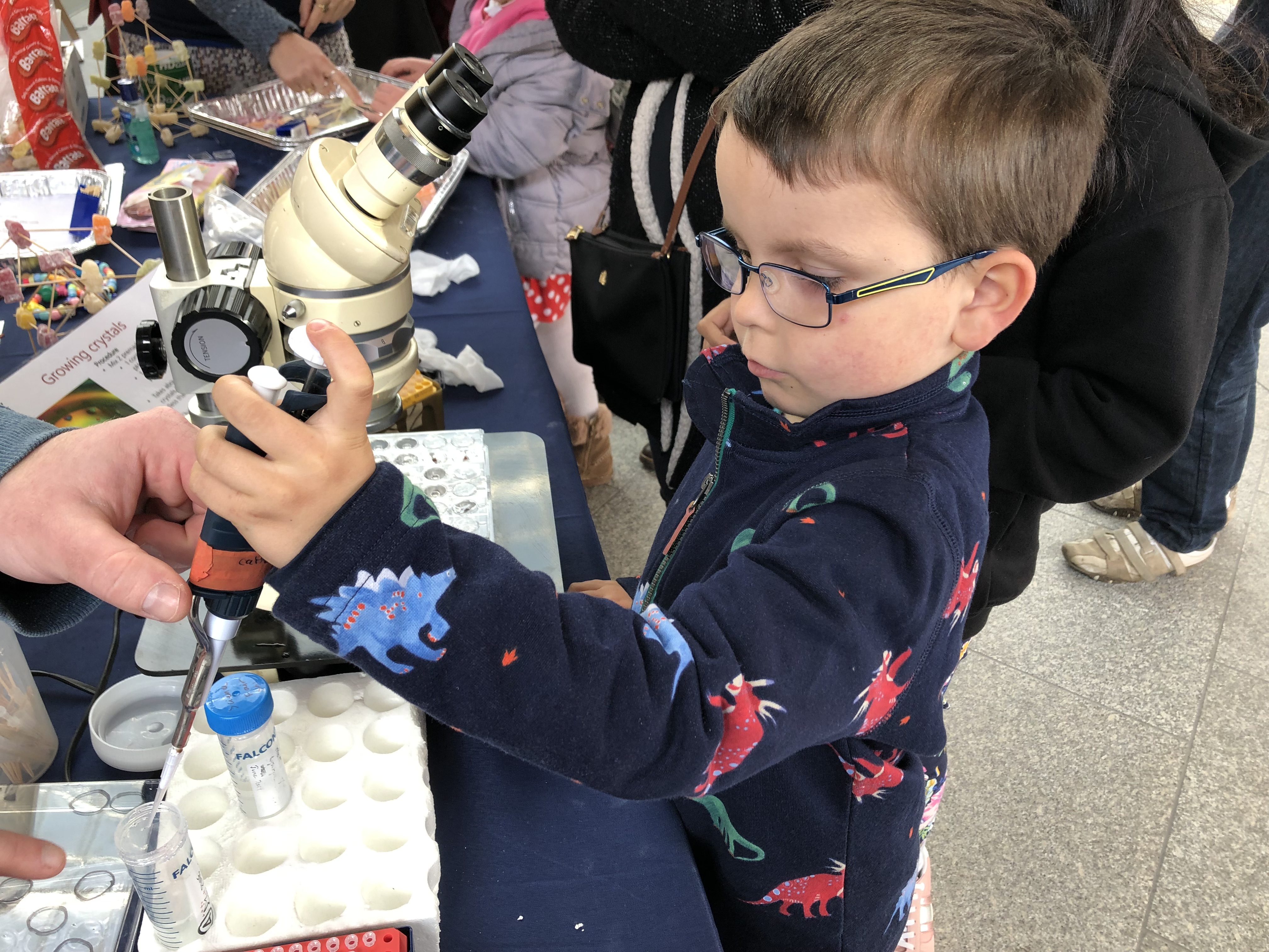 Oxford Science Festival Biochemistry Stalls at the Westgate Centre and ... Oxford Science Festival Biochemistry Stalls at the Westgate Centre and ...