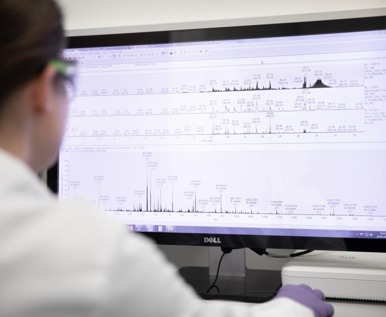 Advanced Proteomics Facility | Biochemistry